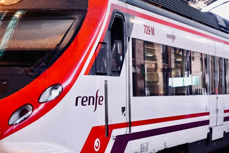 Identidad corporativa de RENFE | Logotipos | Recorrido Histórico